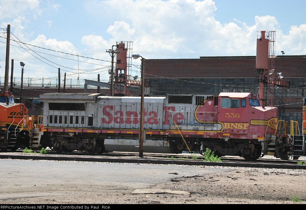 BNSF 556